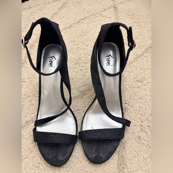 FIONI Clothing | Shoes | Fioni Black Glitter Strappy Heels | Poshmark